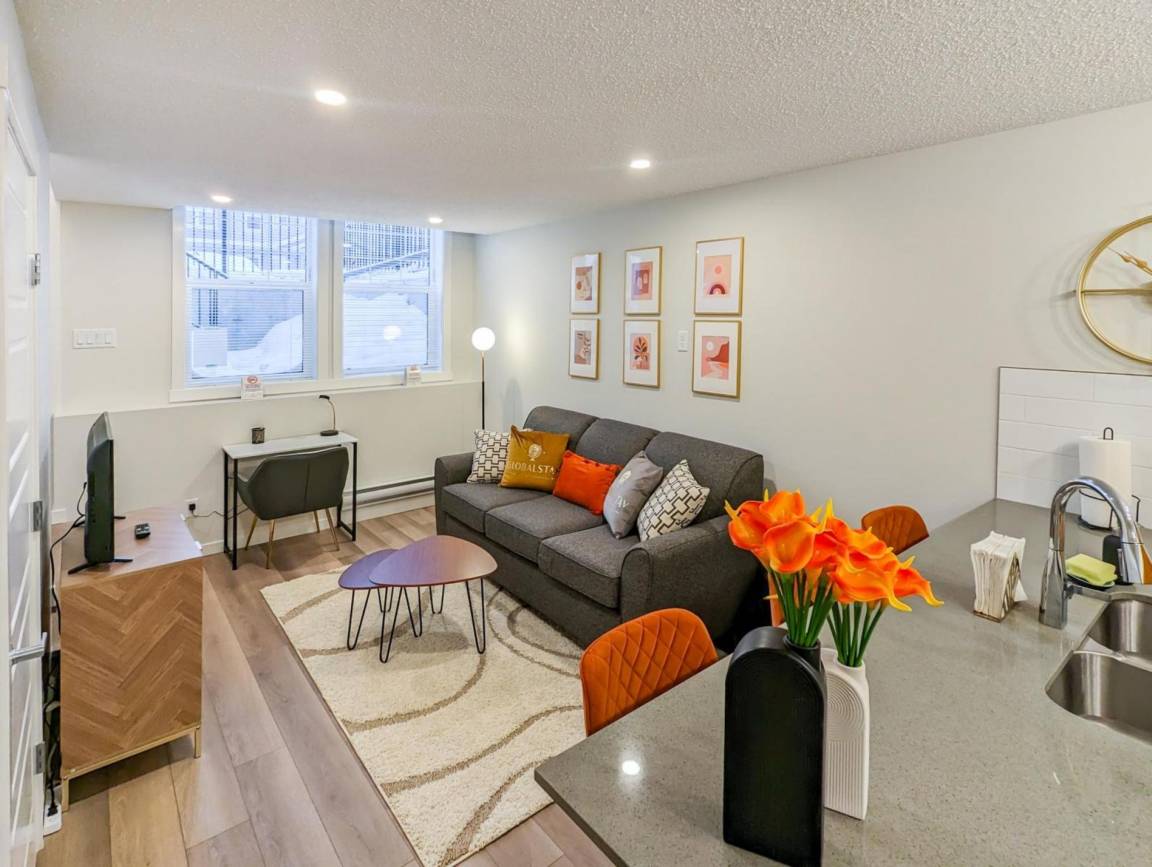 70 M² Apartment ∙ 1 Bedroom ∙ 4 Guests - Alberta