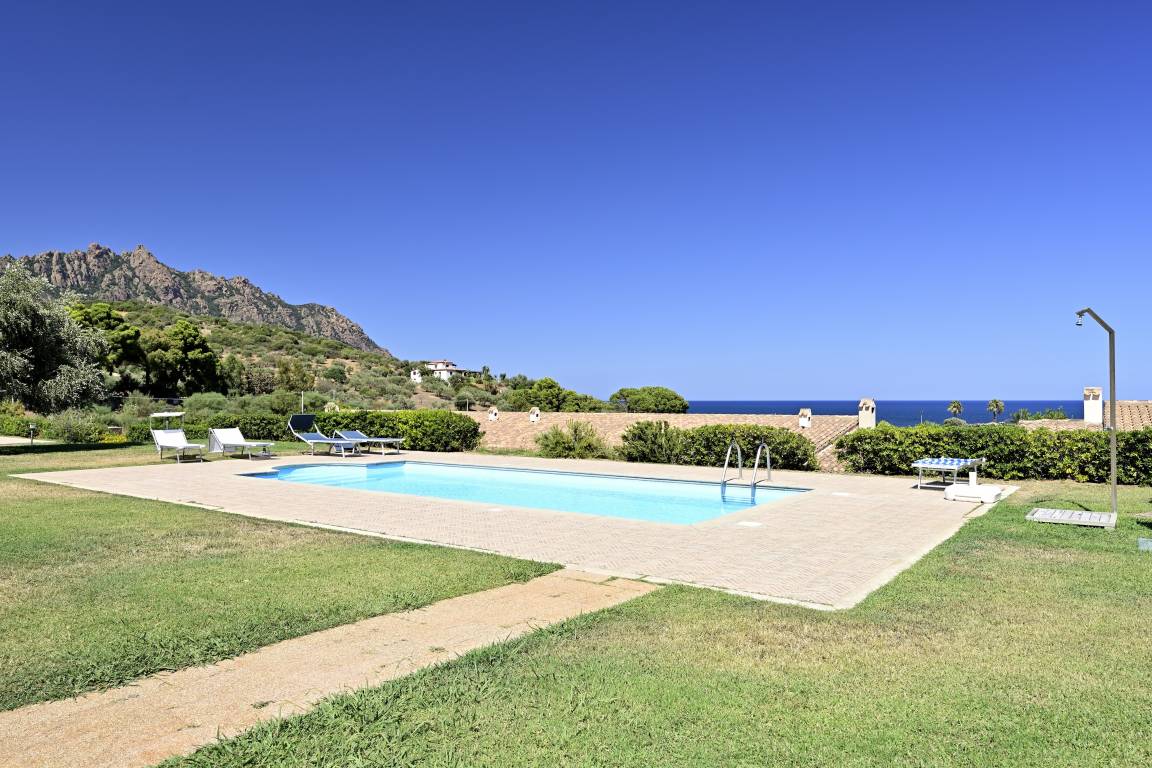80 M² Huis ∙ 3 Slaapkamers ∙ 8 Gasten - Tertenia