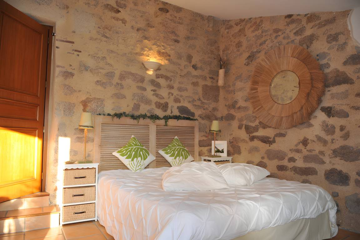 17 M² Chambre D'hôtes ∙ 1 Chambre ∙ 2 Personnes - Le Blanc