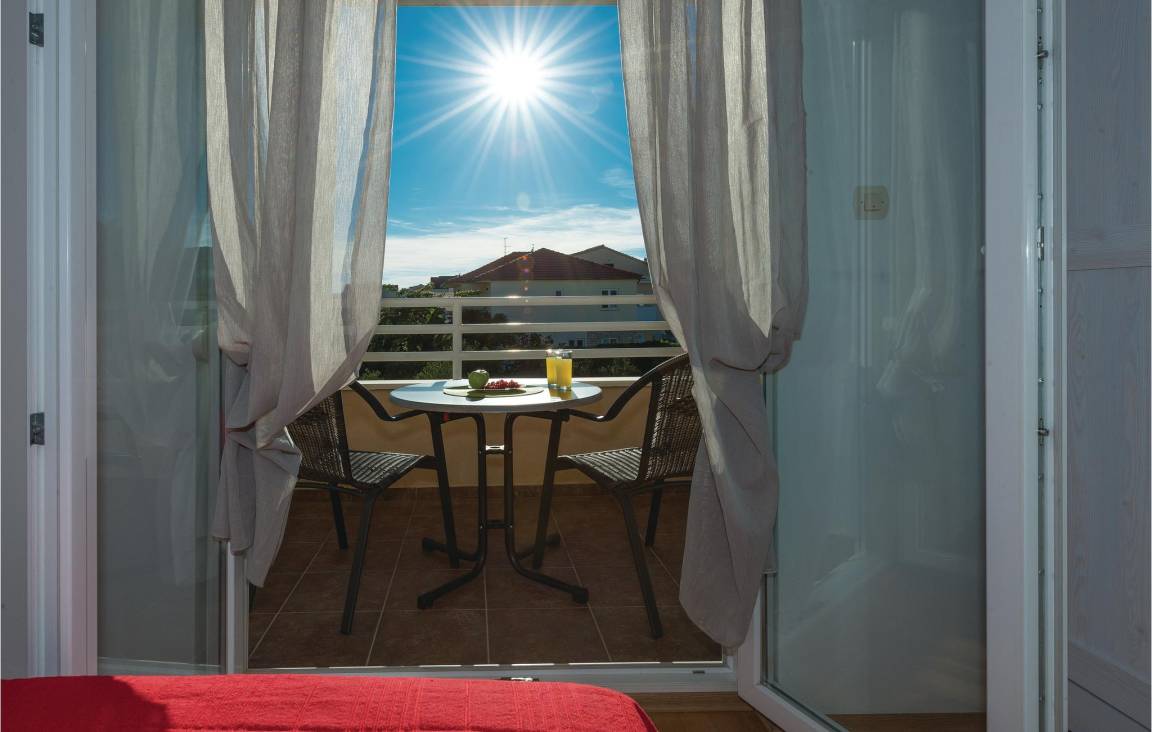 60 M² Apartment ∙ 2 Bedrooms ∙ 5 Guests - Vodice
