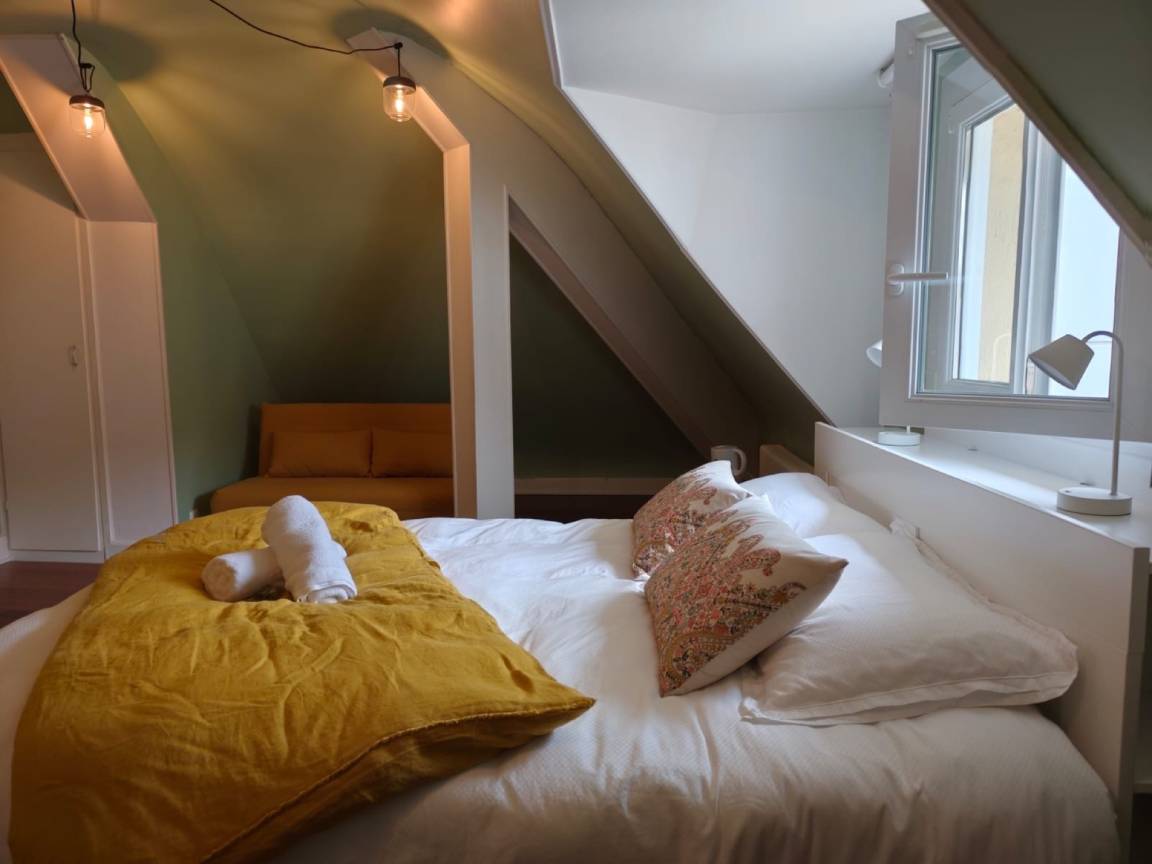 25 M² Chambre D'hôtes ∙ 1 Chambre ∙ 2 Personnes - Épinal