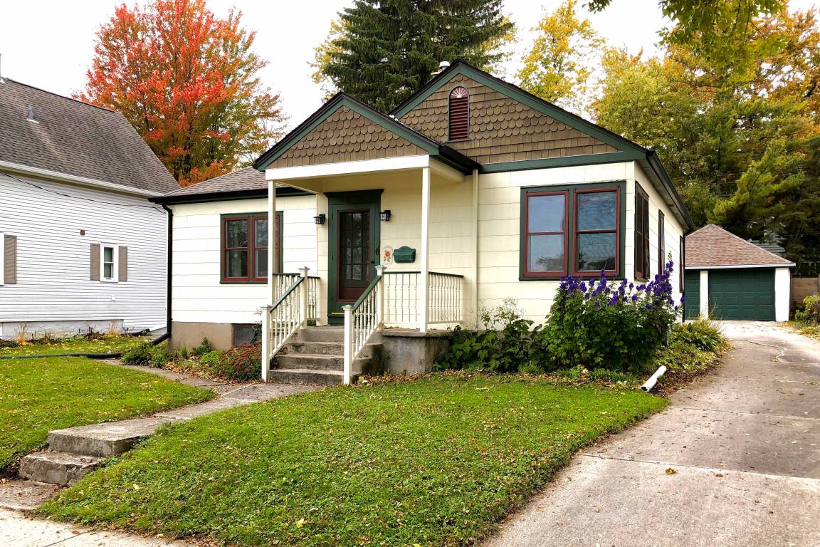 102 M² House ∙ 2 Bedrooms ∙ 4 Guests - Hidden Valley Lake, Cedarburg