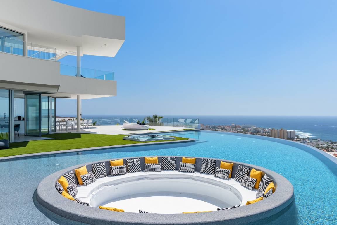 650 M² Villa ∙ 7 Schlafzimmer ∙ 12 Gäste - Playa de las Américas