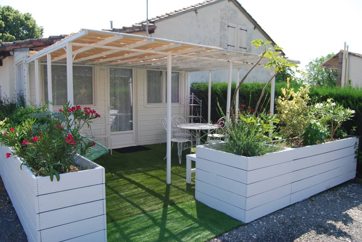 25 M² Studio ∙ 2 Personnes - Charente