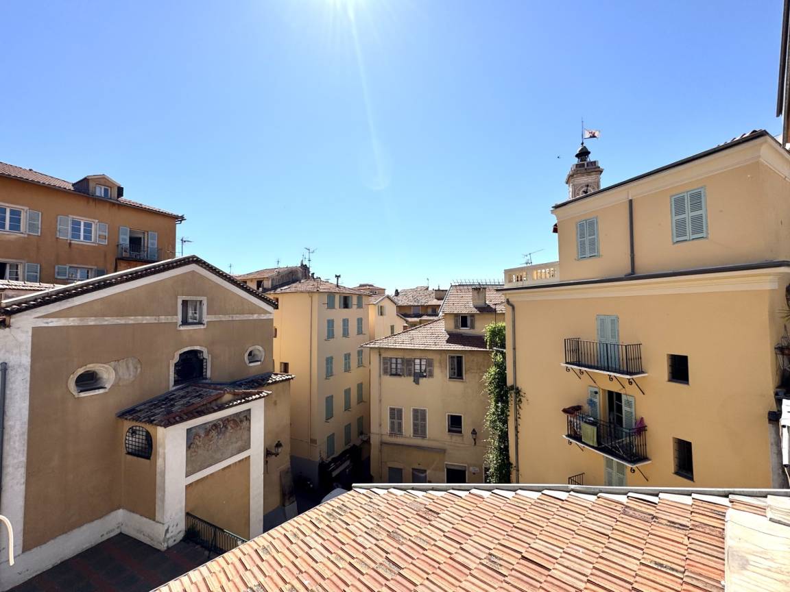 21 M² Studio ∙ 2 Personnes - Ibis Styles Nice Centre Port