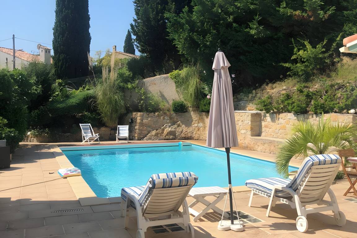 41 M² Appartamento Vacanza ∙ 2 Camere Da Letto ∙ 4 Ospiti - La Ciotat