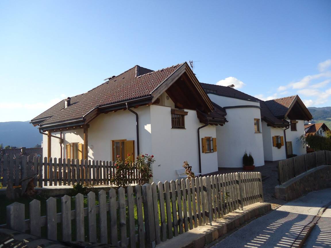 100 M² Appartement ∙ 2 Chambres ∙ 4 Personnes - Castelrotto