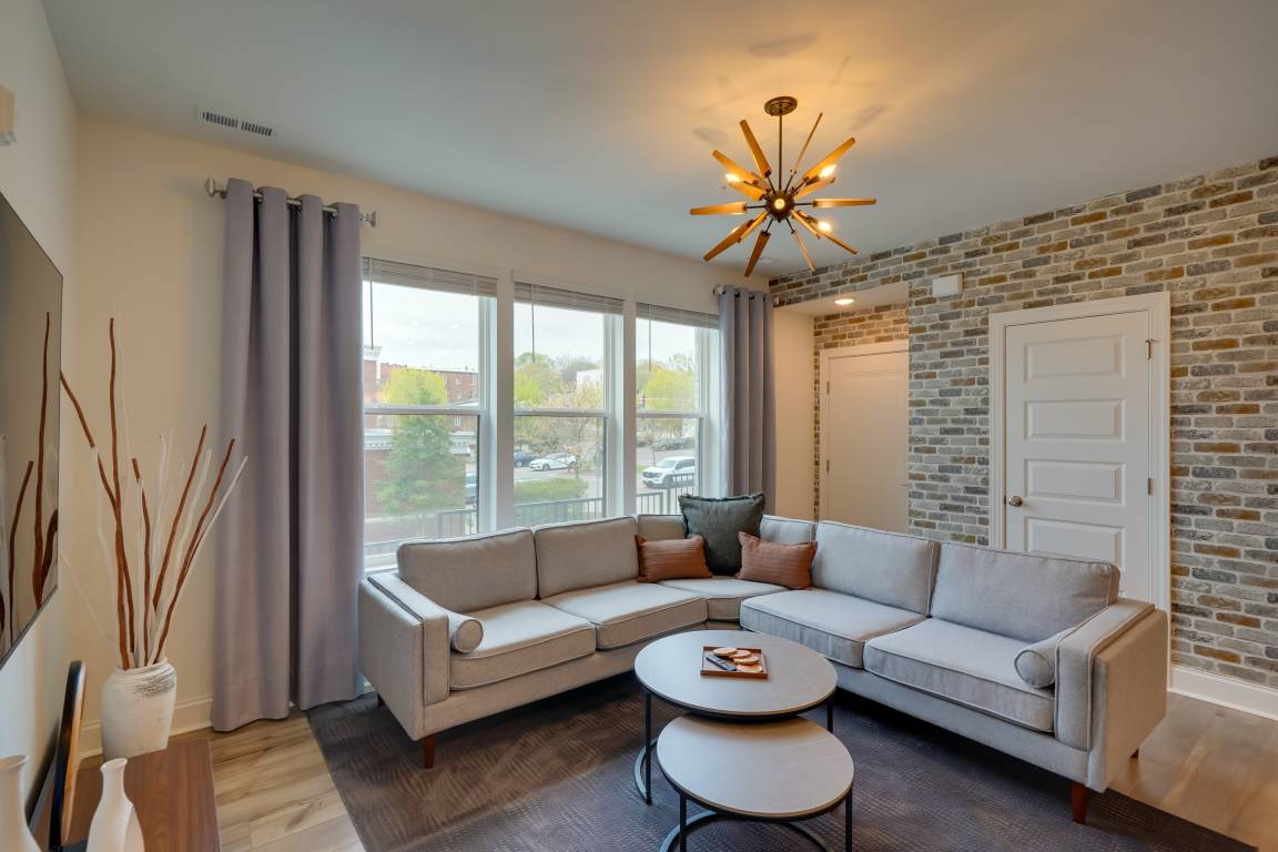 155 M² Apartment ∙ 2 Bedrooms ∙ 6 Guests - Wake Forest, NC