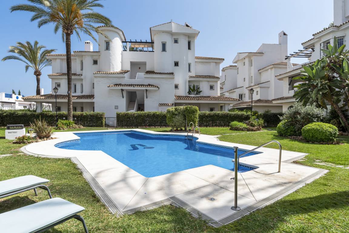 86 M² Apartamento ∙ 2 Habitaciones ∙ 4 Huéspedes - Marbella