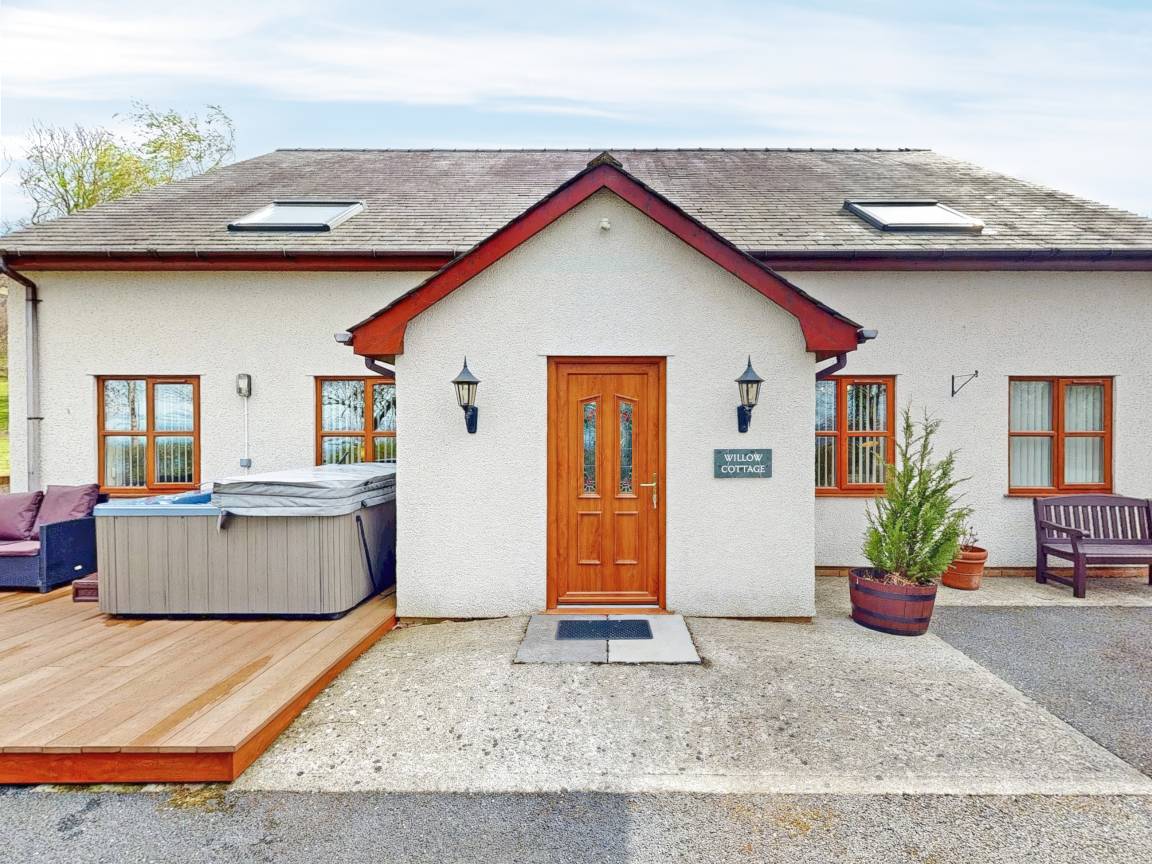 Cottage ∙ 4 Bedrooms ∙ 8 Guests - Conwy