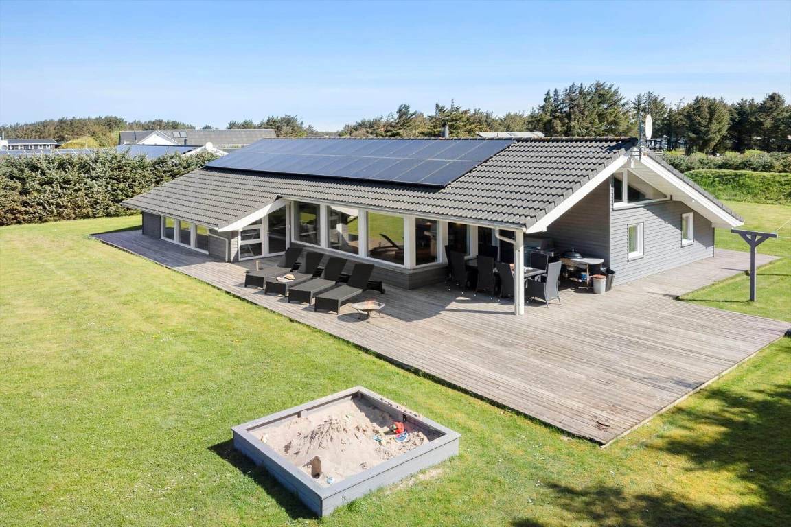 165 M² Ferienhaus ∙ 4 Schlafzimmer ∙ 10 Gäste - Løkken