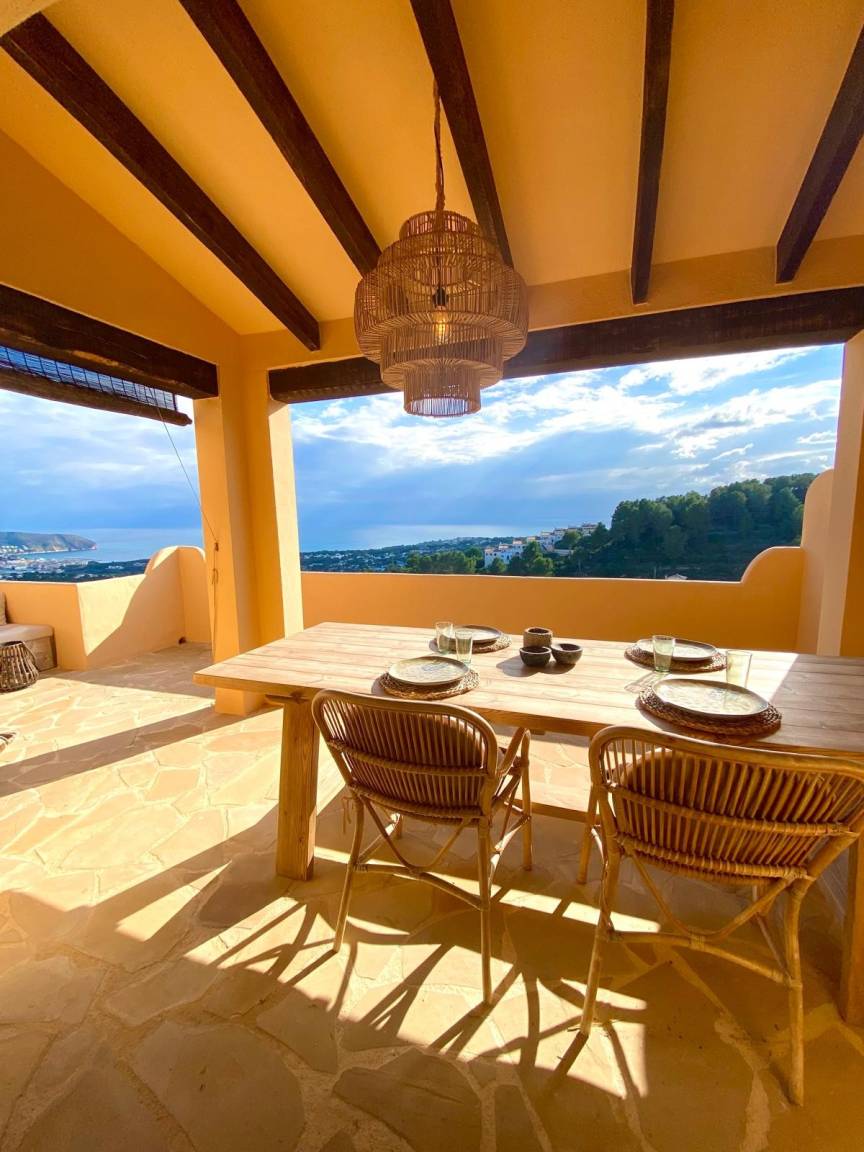 160 M² Ferienhaus ∙ 4 Schlafzimmer ∙ 8 Gäste - Moraira