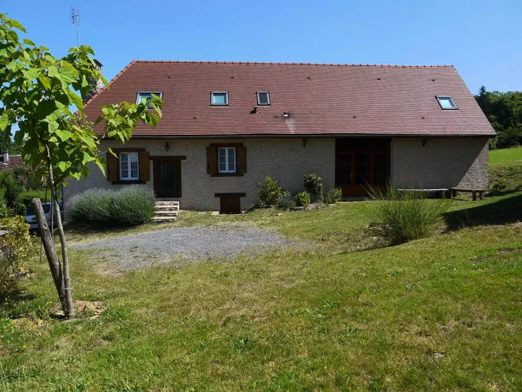 116 M² Huis ∙ 4 Slaapkamers ∙ 8 Gasten - Arnac-Pompadour