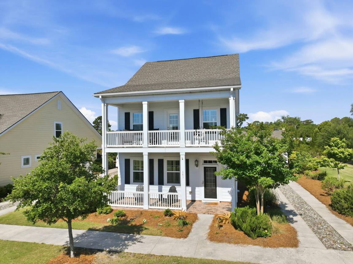 House ∙ 3 Bedrooms ∙ 7 Guests - Atlantic Beach, NC
