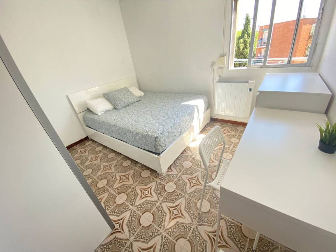 80 M² Private Room ∙ 1 Bedroom ∙ 2 Guests - Getafe