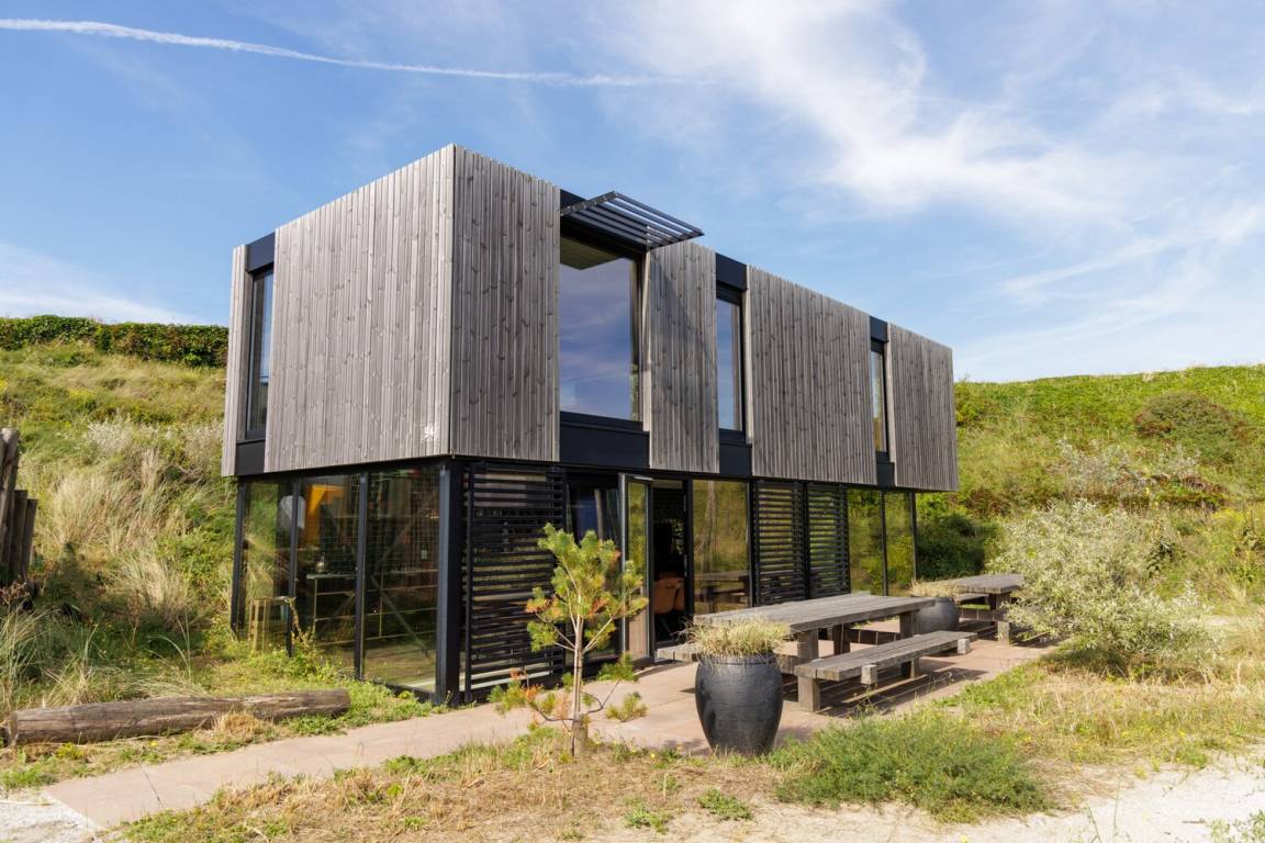 410 M² Chalet ∙ 8 Habitaciones ∙ 18 Huéspedes - Zandvoort