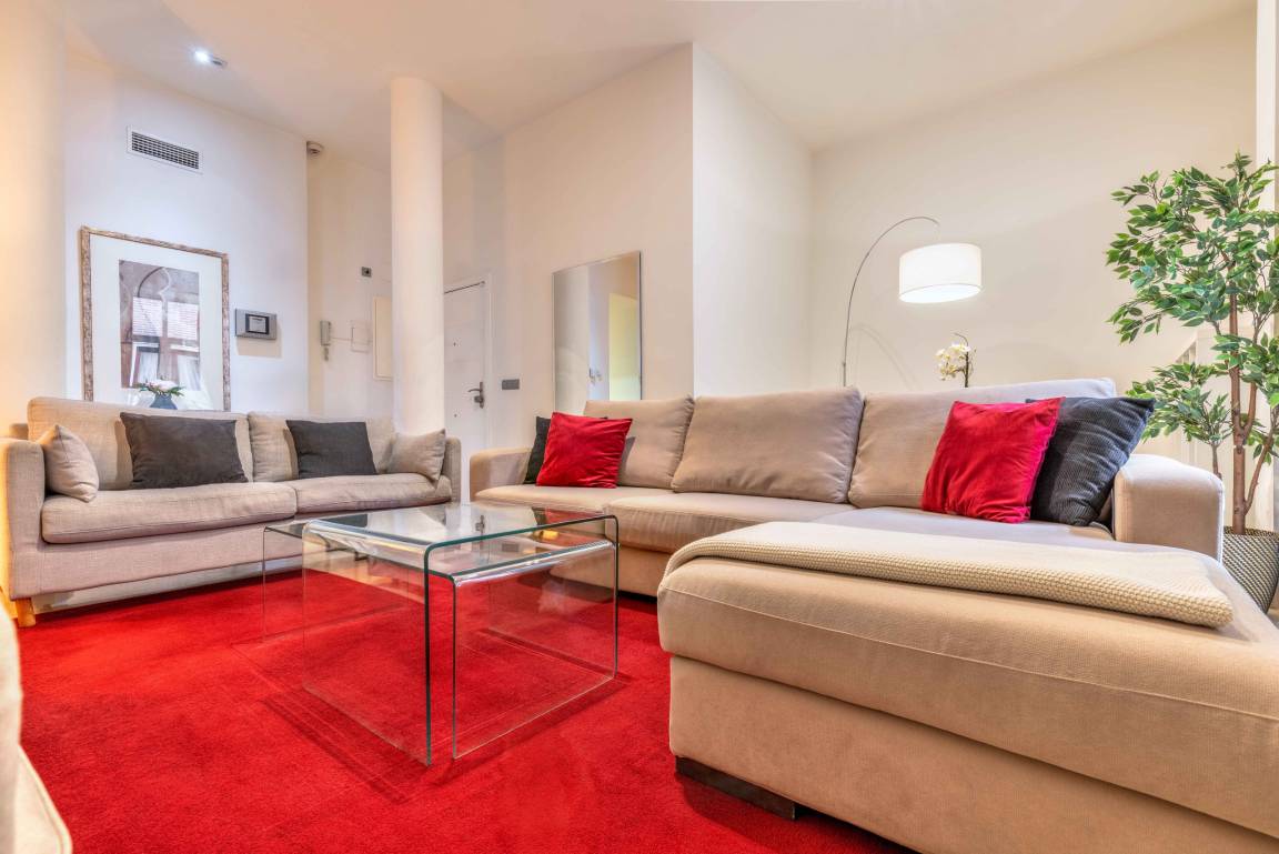 100 M² Apartament ∙ 3 Sypialnie ∙ 8 Gości - Madryt