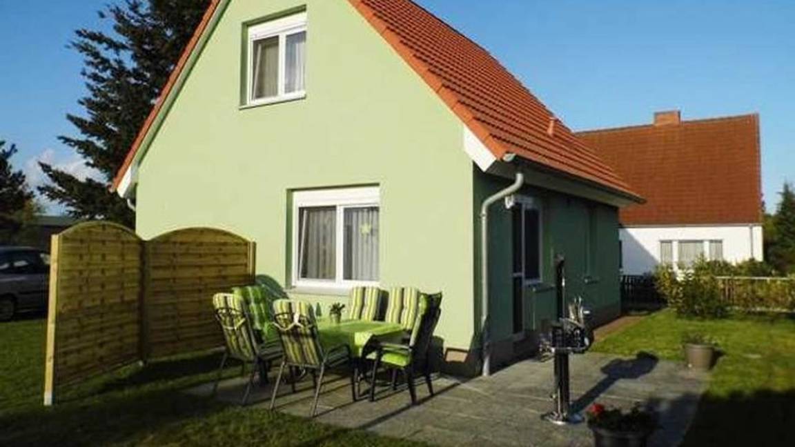 70 M² Ferienwohnung ∙ 2 Schlafzimmer ∙ 6 Gäste - Mönkebude