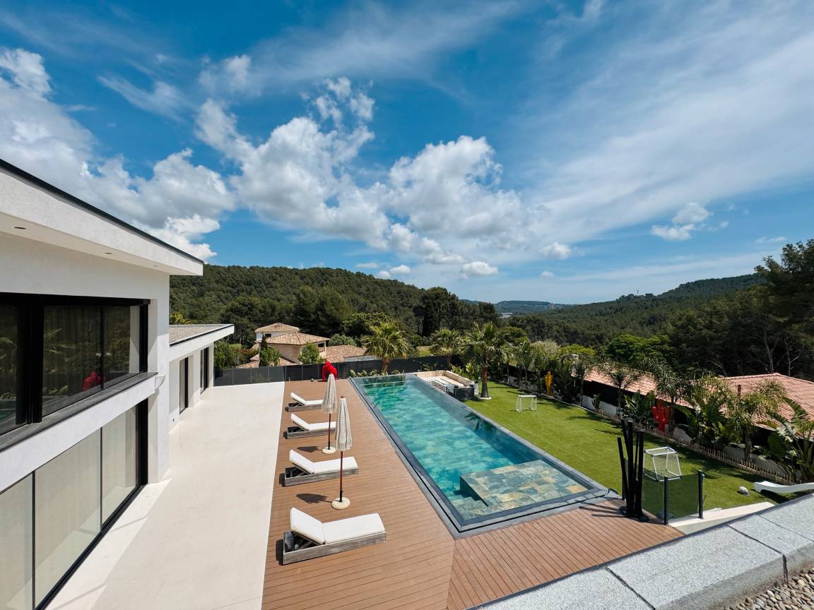 220 M² Maison De Vacances ∙ 5 Chambres ∙ 10 Personnes - Saint-Cyr-sur-Mer