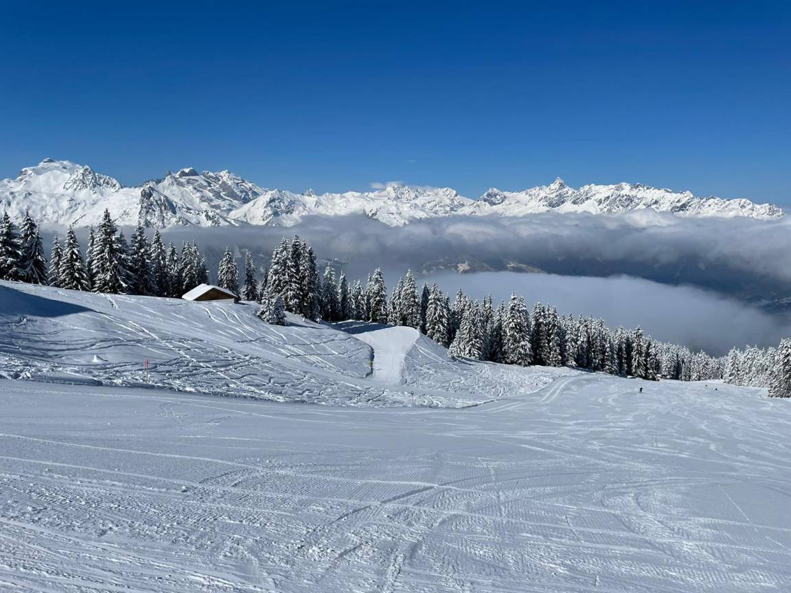 95 M² Apartment ∙ 3 Bedrooms ∙ 6 Guests - Silbertal