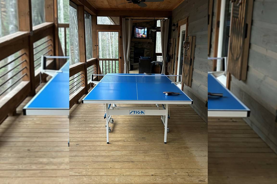 167 M² Cabin ∙ 2 Bedrooms ∙ 6 Guests - Blairsville, GA