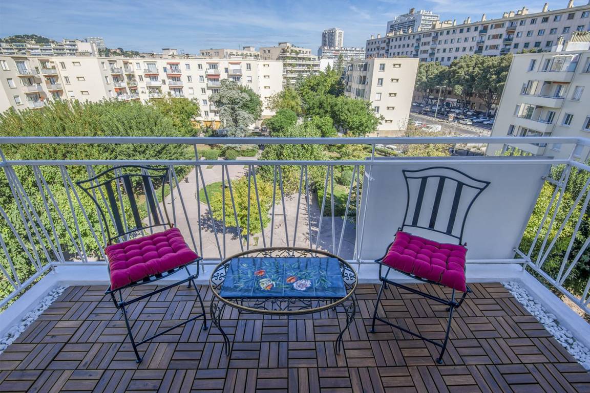 70 M² Apartamento ∙ 3 Habitaciones ∙ 6 Huéspedes - Marsella