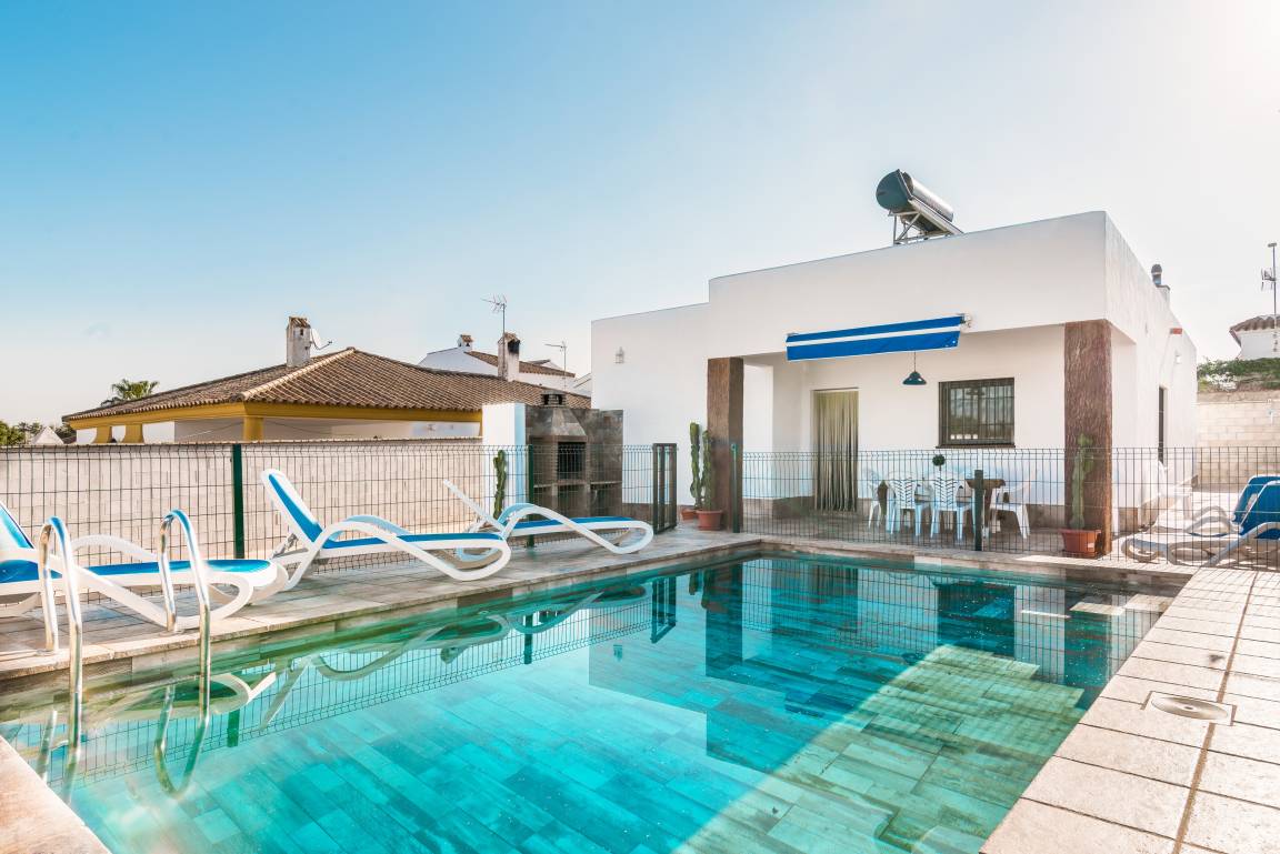 140 M² Casa ∙ 4 Habitaciones ∙ 10 Huéspedes - Conil de la Frontera