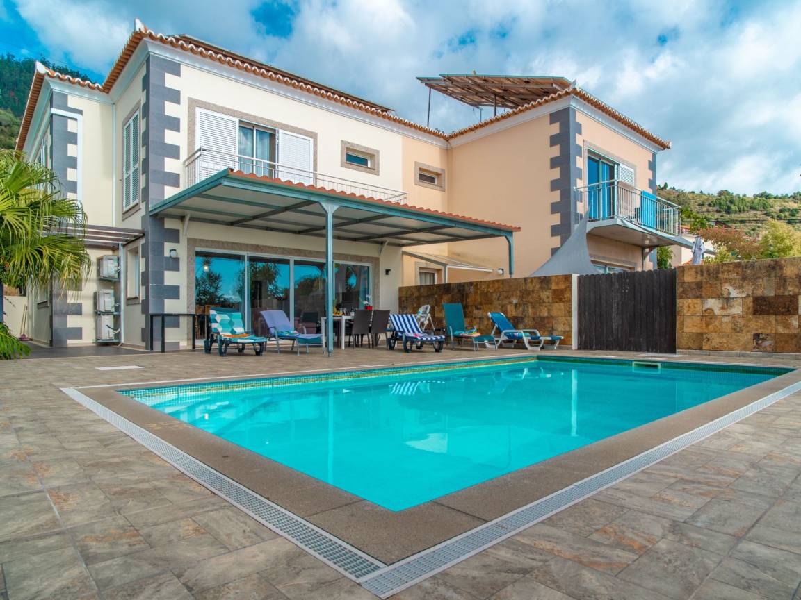 250 M² Maison De Vacances ∙ 3 Chambres ∙ 6 Personnes - Madeira