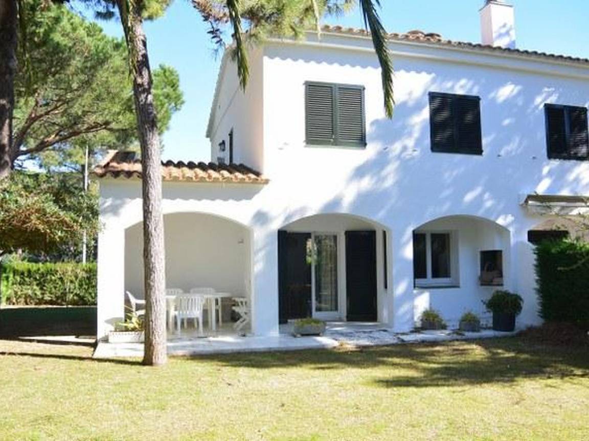 98 M² House ∙ 3 Bedrooms ∙ 6 Guests - 