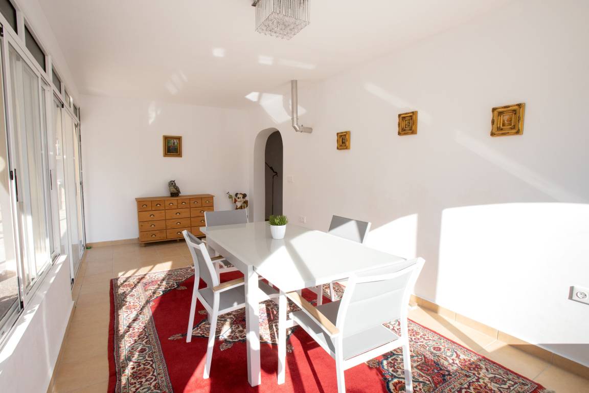 70 M² Appartement ∙ 1 Slaapkamer ∙ 4 Gasten - San Vicente del Raspeig