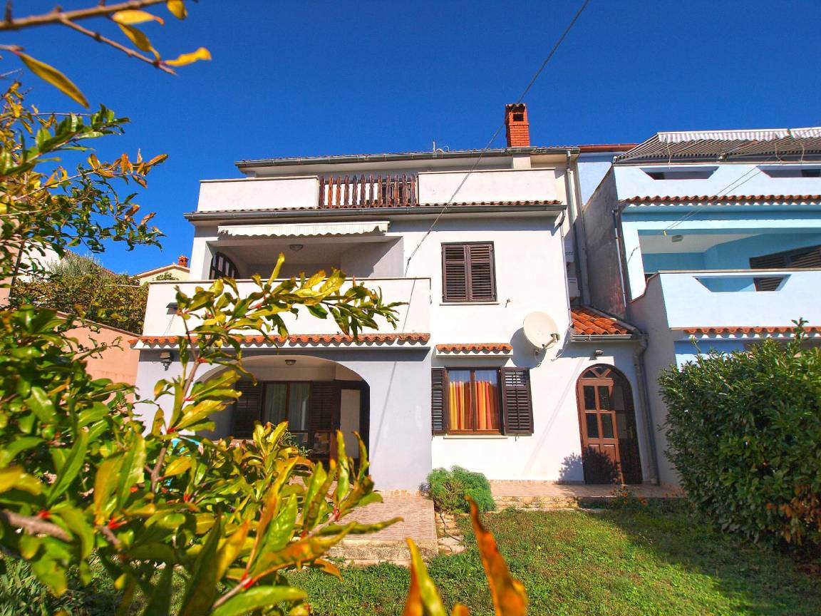 70 M² Ferienwohnung ∙ 3 Schlafzimmer ∙ 7 Gäste - Pješčana Uvala