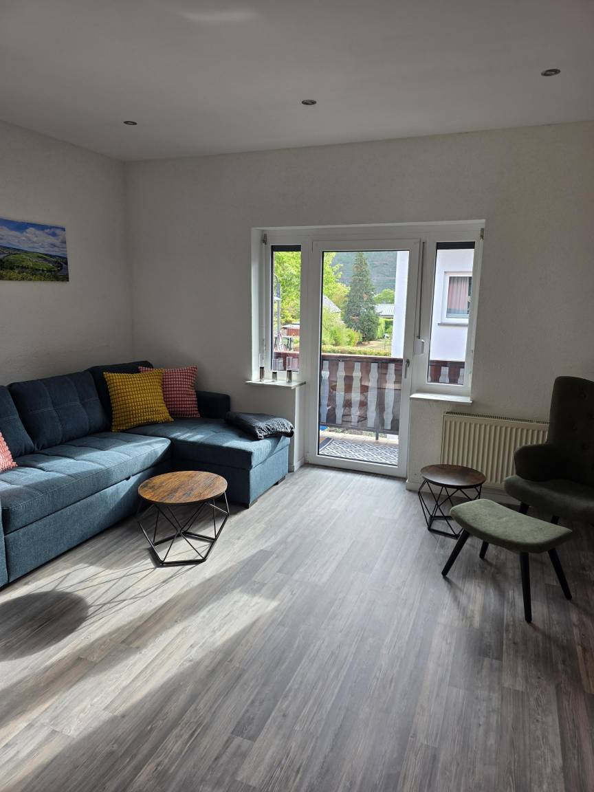 50 M² Ferienwohnung ∙ 1 Schlafzimmer ∙ 3 Gäste - Trittenheim
