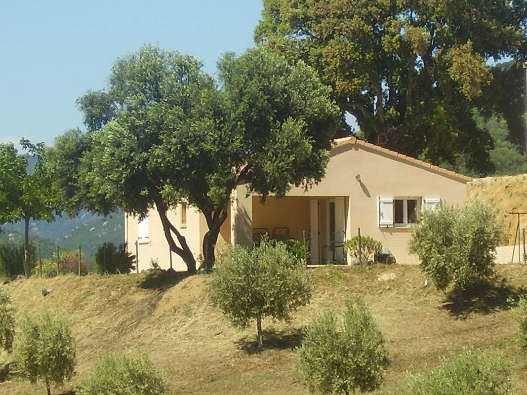 62 M² Gîte ∙ 2 Chambres ∙ 4 Personnes - Corse