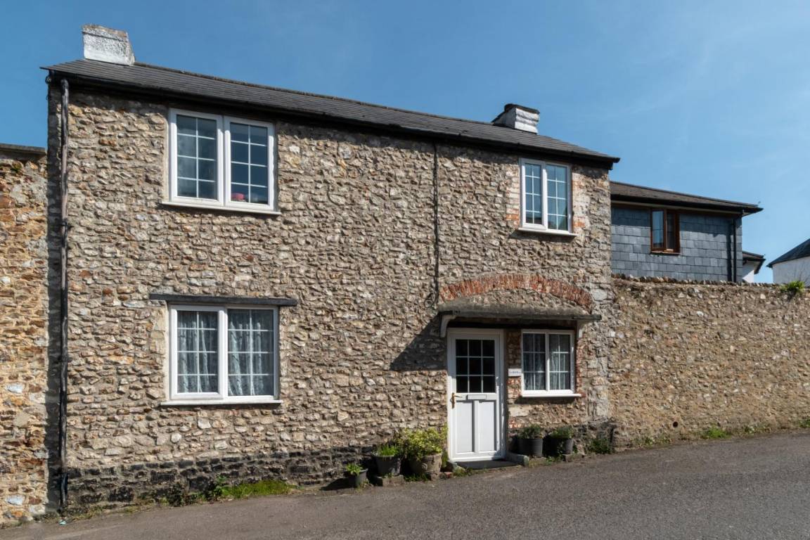 Cottage ∙ 2 Bedrooms ∙ 4 Guests - Honiton
