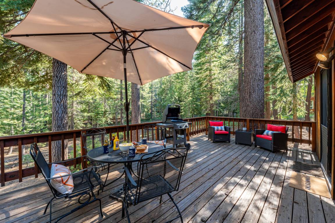 157 M² Ferienhaus ∙ 3 Schlafzimmer ∙ 8 Gäste - Truckee, CA