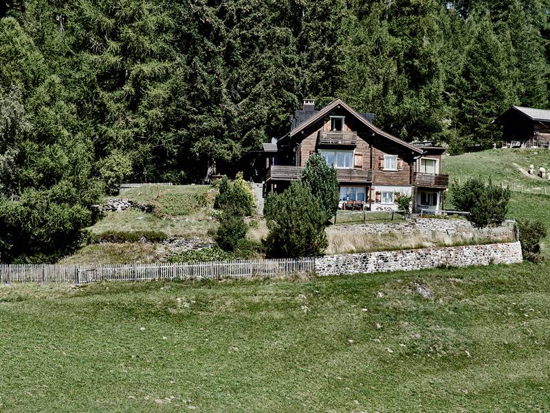 160 M² Apartment ∙ 2 Bedrooms ∙ 4 Guests - Flims