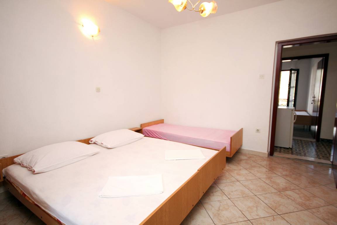 19 M² Estudio ∙ 1 Habitación ∙ 3 Huéspedes - Drvenik