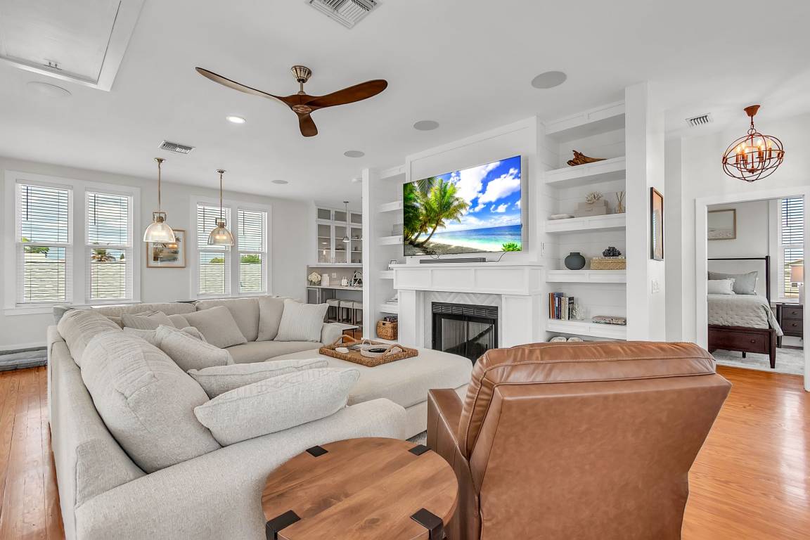 196 M² House ∙ 3 Bedrooms ∙ 10 Guests - St. Pete Beach, FL