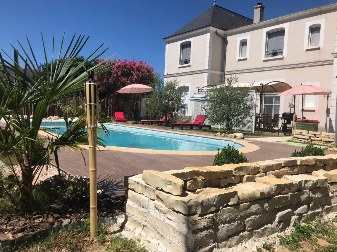 470 M² Maison De Vacances ∙ 6 Chambres ∙ 10 Personnes - ibis Tours Nord