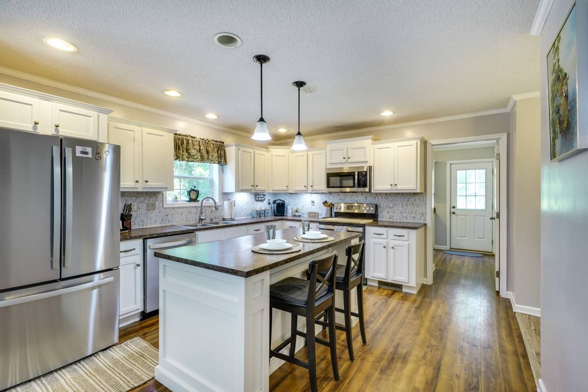 167 M² House ∙ 3 Bedrooms ∙ 6 Guests - Hillsborough, NC