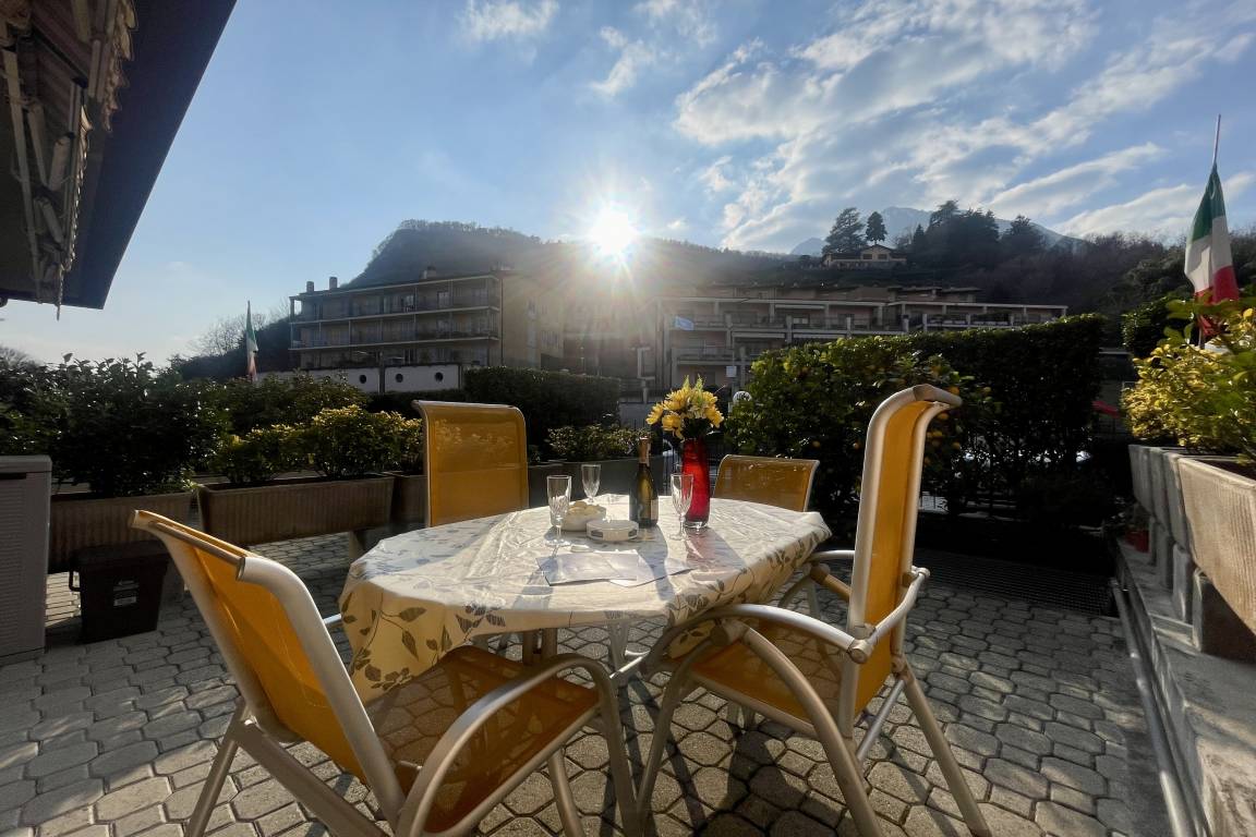 75 M² Apartment ∙ 2 Bedrooms ∙ 4 Guests - Menaggio