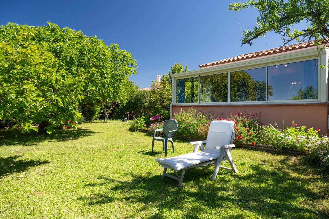 84 M² Ferienhaus ∙ 2 Schlafzimmer ∙ 6 Gäste - Le Lavandou