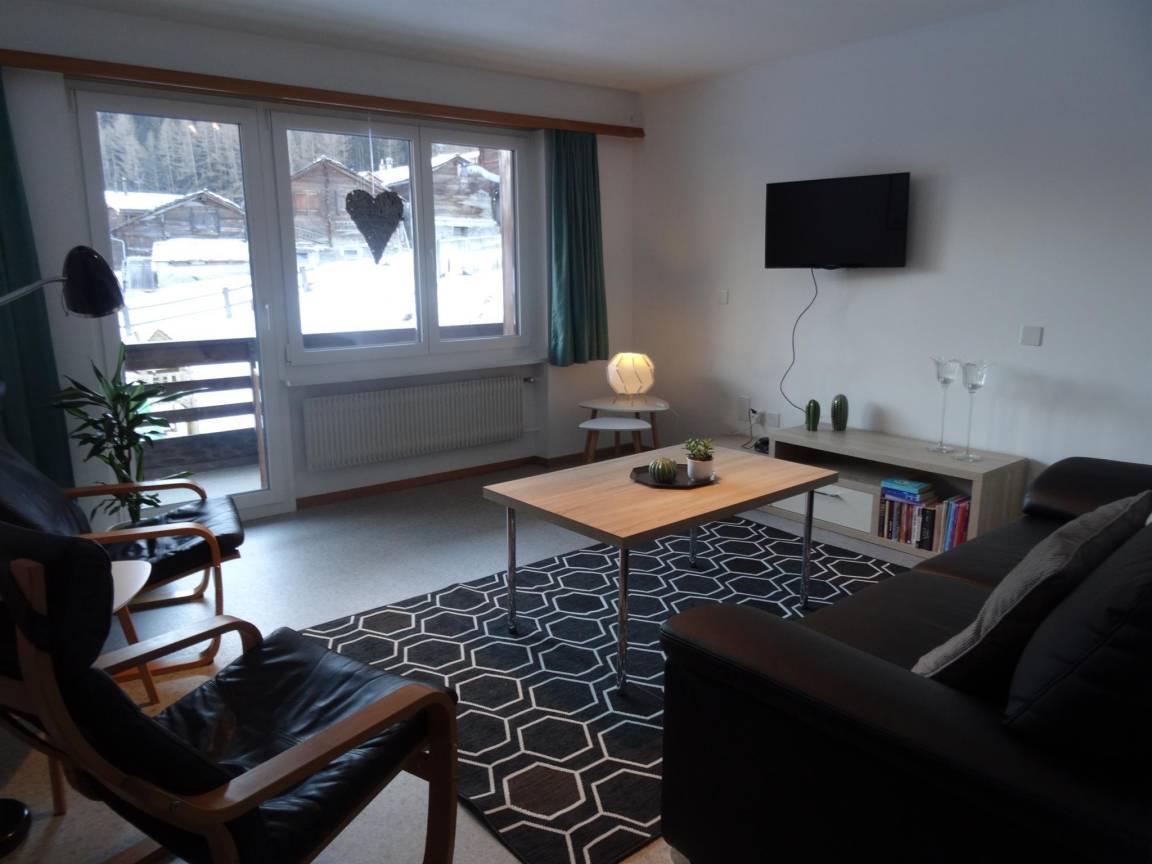 78 M² Ferienwohnung ∙ 2 Schlafzimmer ∙ 5 Gäste - Saas-Grund