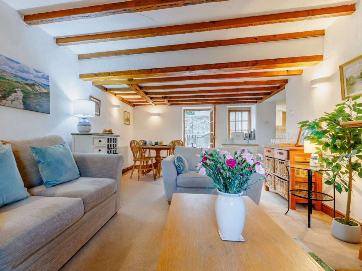 Cottage ∙ 2 Bedrooms ∙ 4 Guests - Bakewell