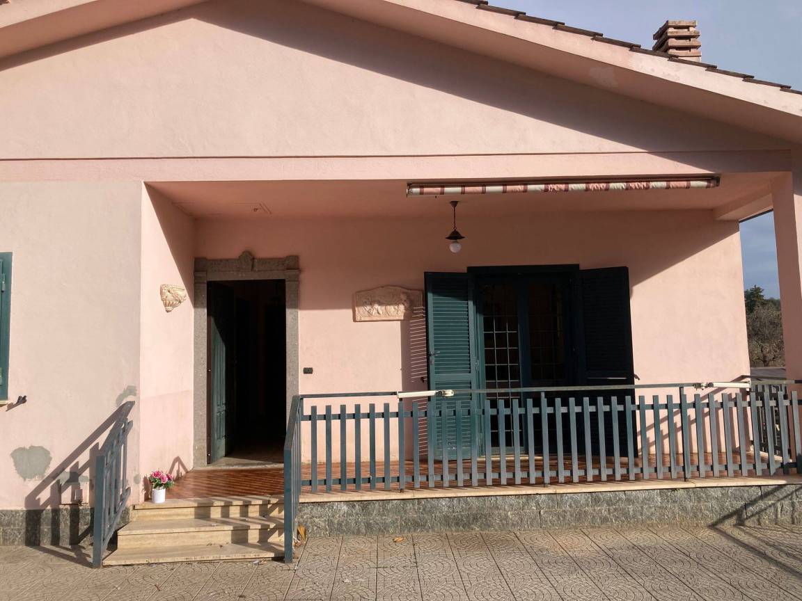 90 M² Villa ∙ 2 Habitaciones ∙ 4 Huéspedes - Aprilia