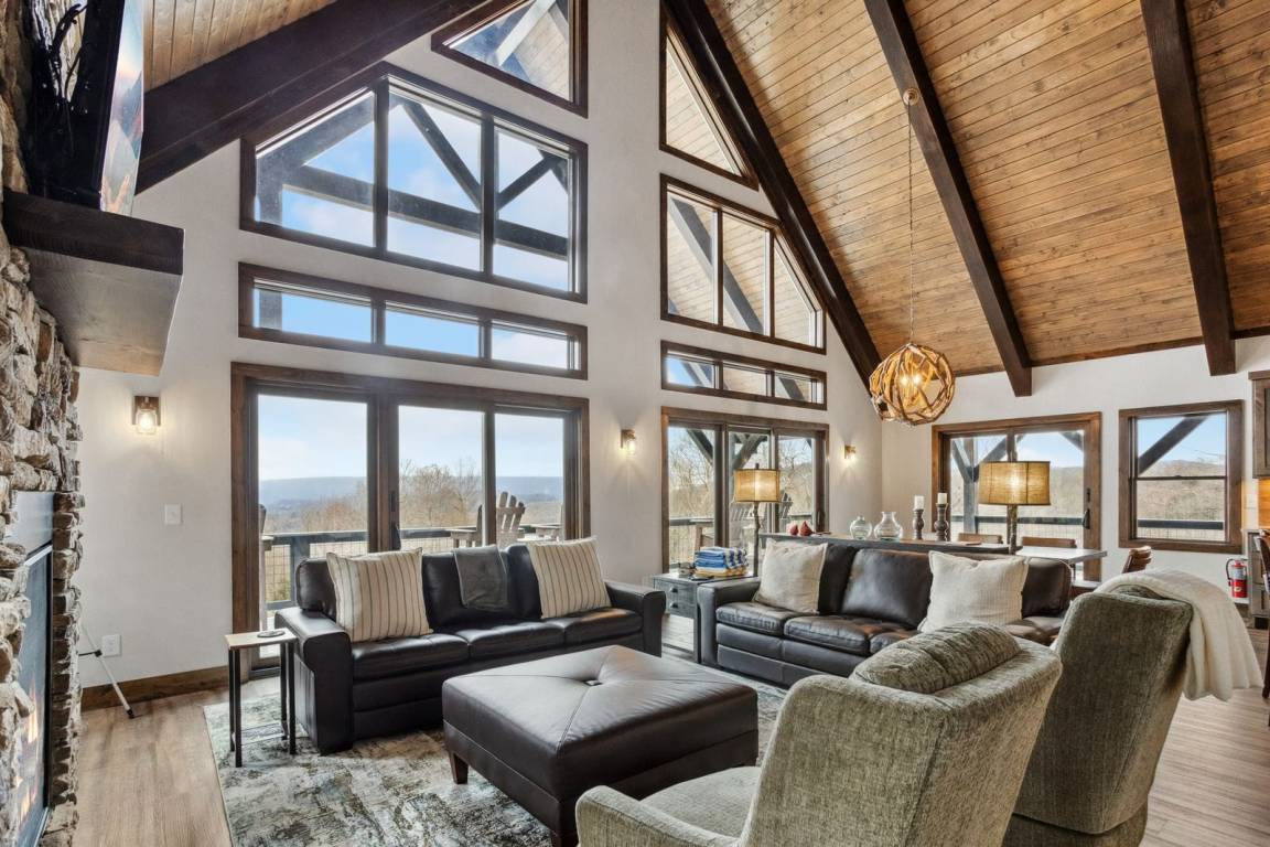 232 M² Cabin ∙ 3 Bedrooms ∙ 10 Guests - Sugar Mountain, NC