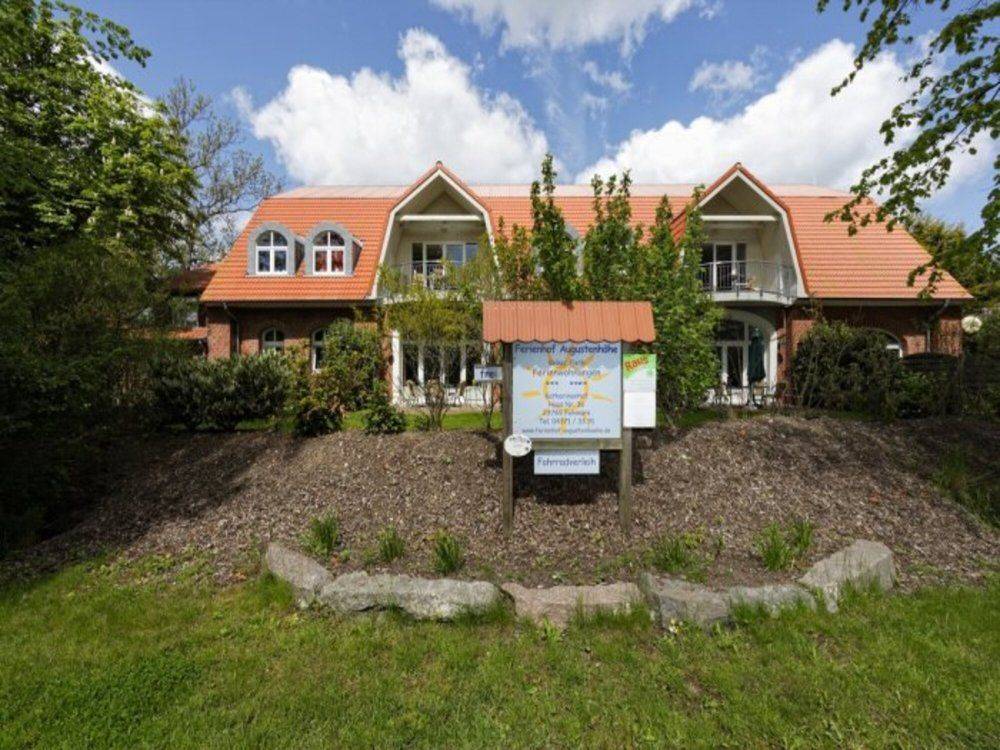 90 M² Ferienwohnung ∙ 2 Schlafzimmer ∙ 5 Gäste - Klausdorf
