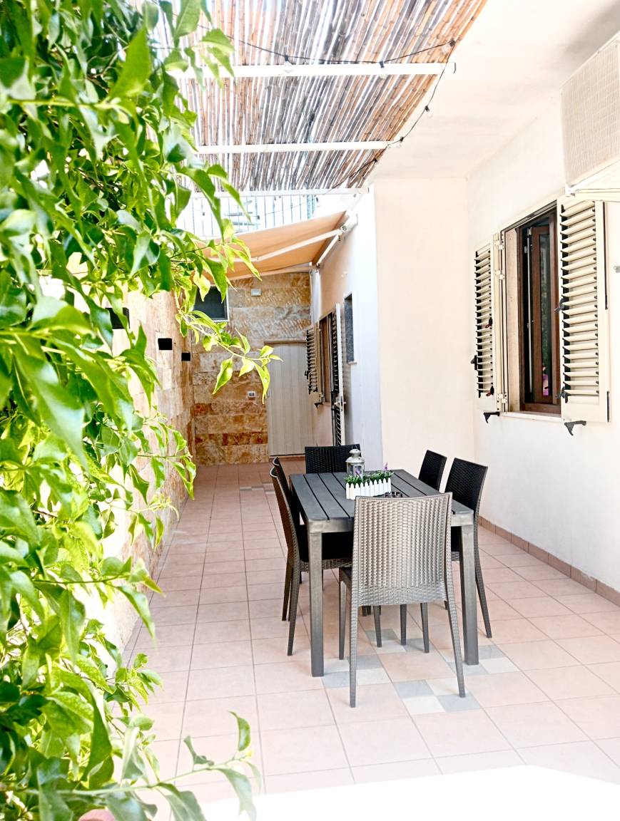 150 M² Appartamento Vacanza ∙ 2 Camere Da Letto ∙ 4 Ospiti - Uggiano La Chiesa