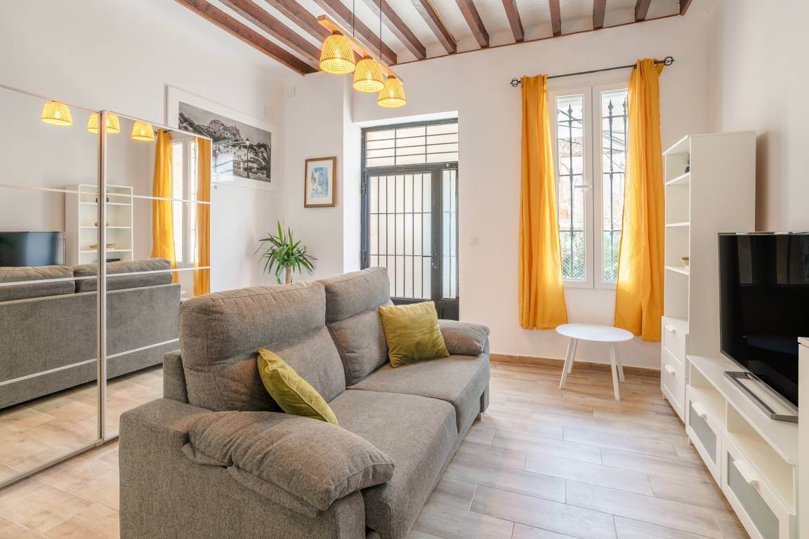 58 M² Apartamento ∙ 2 Habitaciones ∙ 4 Huéspedes - Alicante