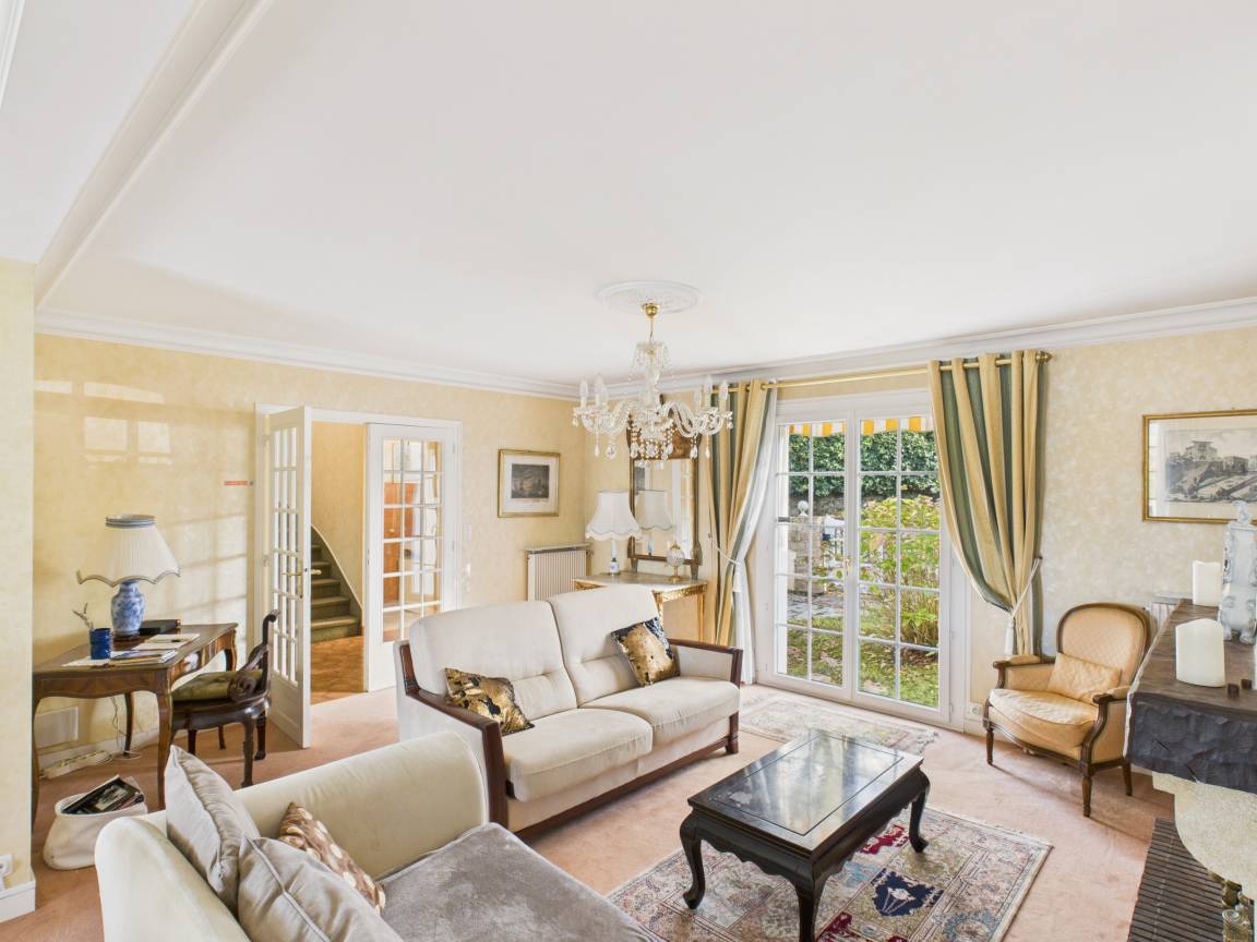 203 M² Maison De Vacances ∙ 4 Chambres ∙ 8 Personnes - Arradon